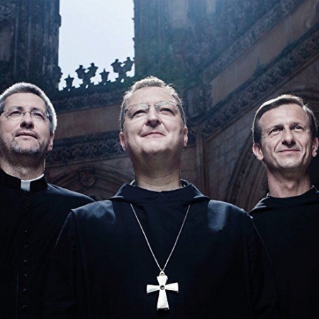 Die Priester: Unsere Musik soll „Türöffner unserer Herzen sein, damit ...